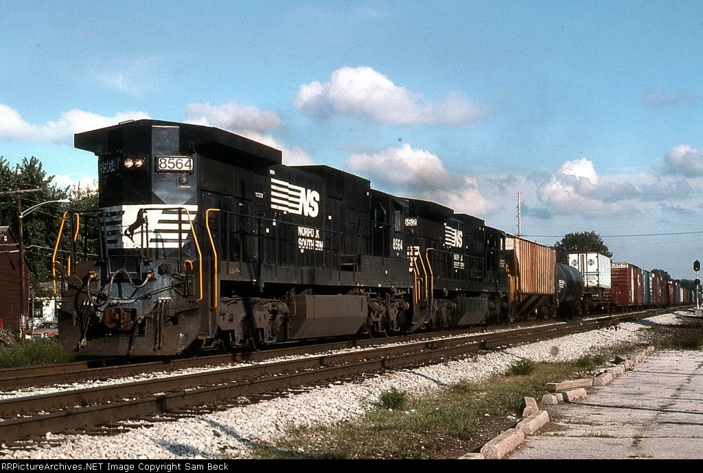 NS 8564 and 8552